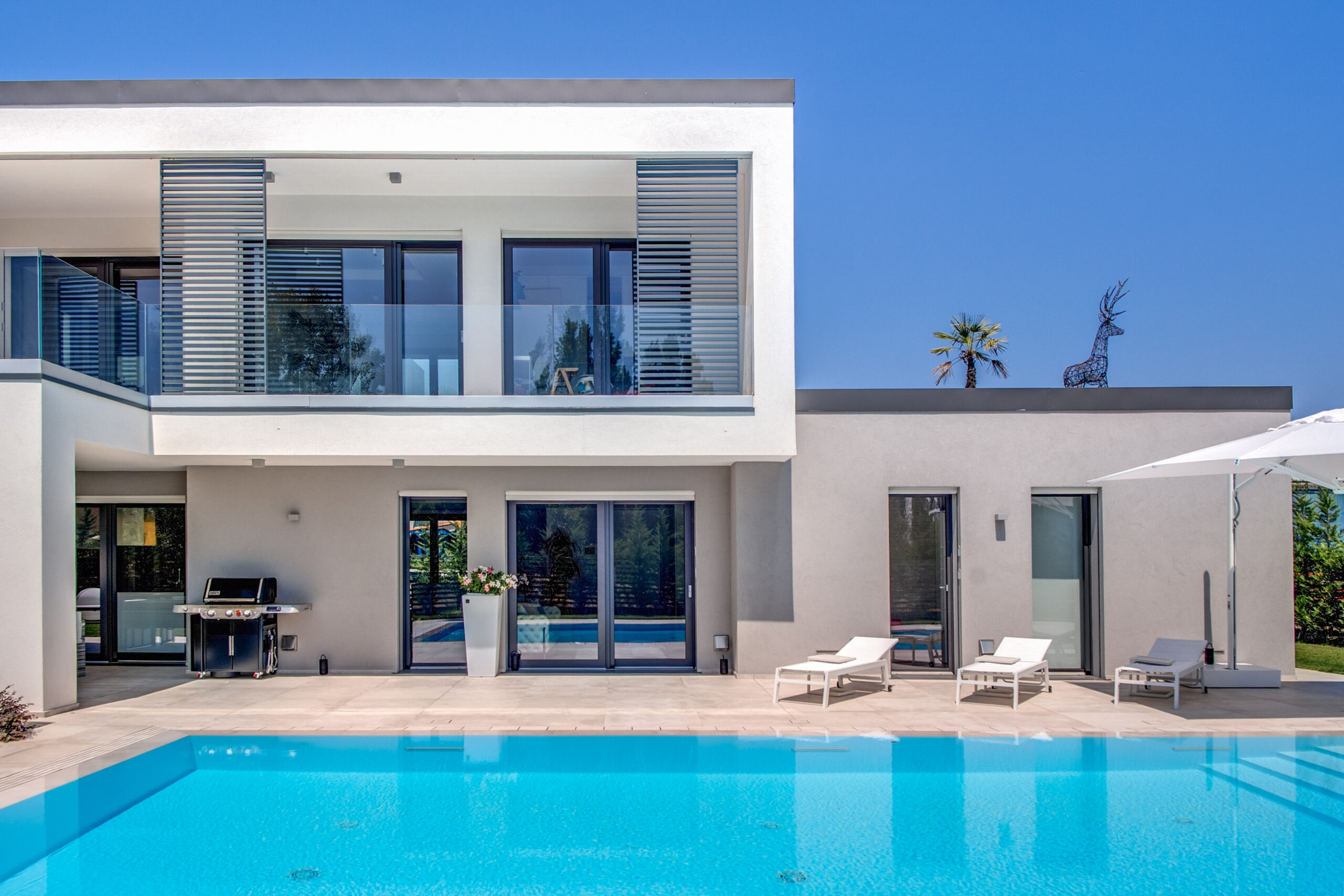 Villa Brando: connessione tra interno ed esterno | Oknoplast